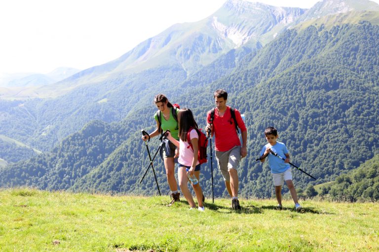 Vacanța de vară. Ce să faci vara la munte cu copiii?